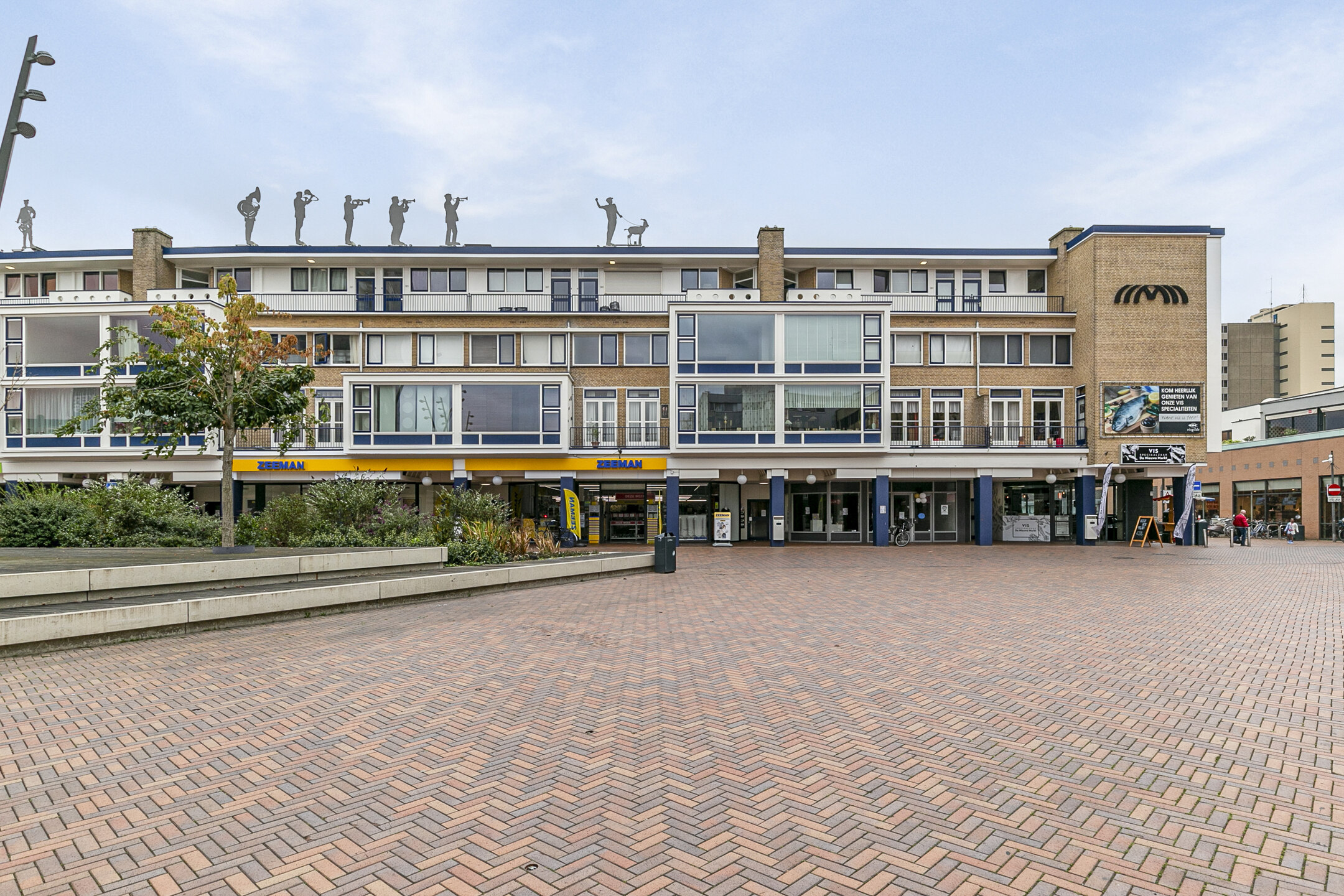 Roosendaal, Nieuwe Markt 22A t/m 64C - Metterwoon vastgoed